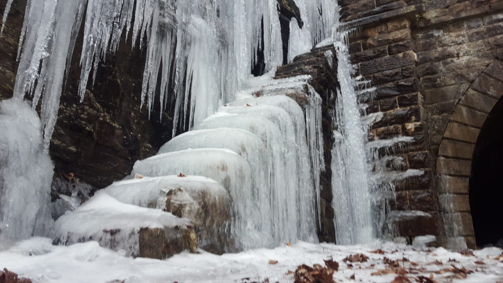 Awesnap – Elsa’s Frozen Stairs | Northern Virginia Geocaching Organization